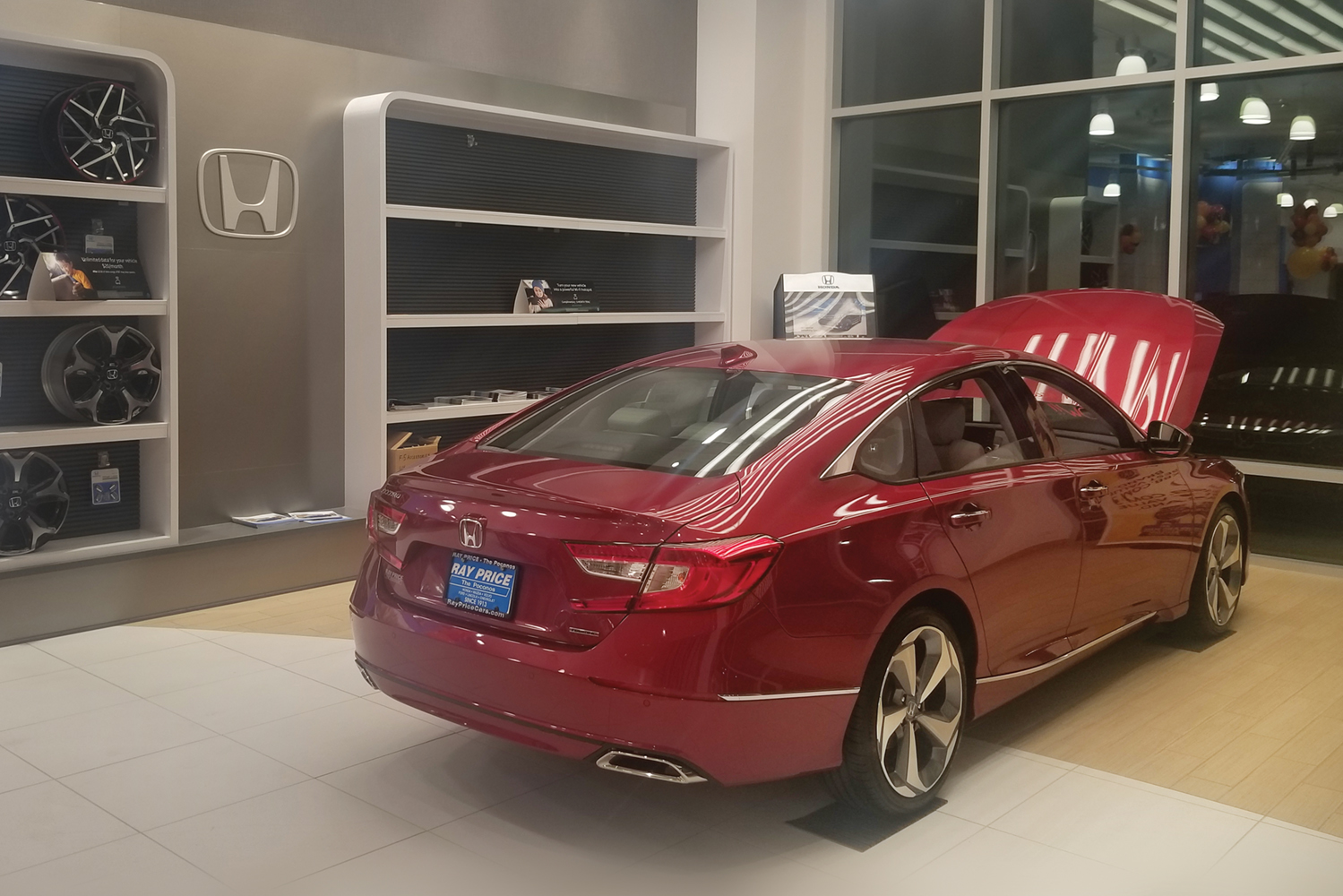 RPM Auto ParkHonda - Automotive Dealership Design